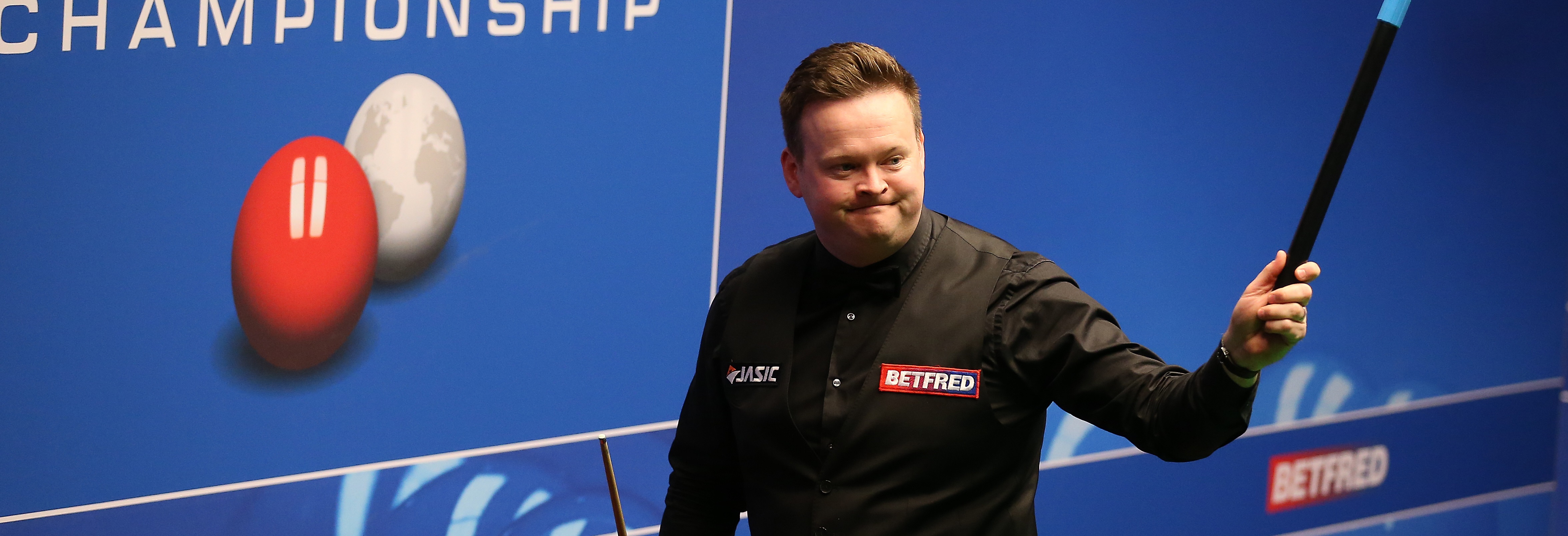 Eden Sharav Shows Shawn Murphy The Exit Door - Dafasnooker : Dafasnooker